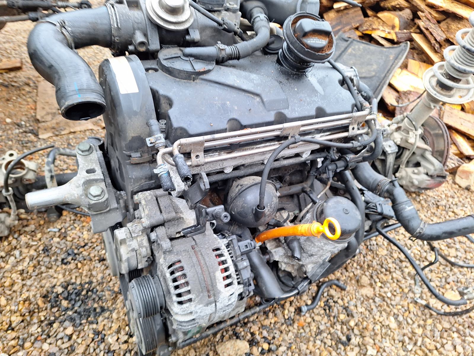 MOTOR VW GOLF 4 1.9TDI 74KW