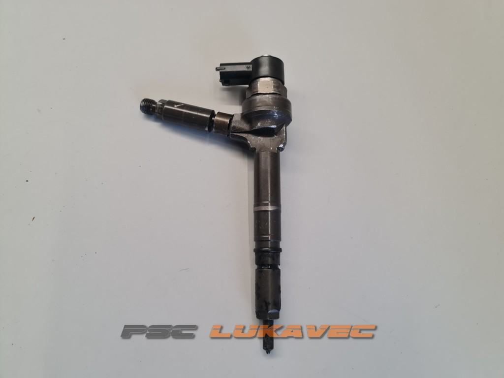 OPEL ASTRA H DIZNA ASTRA H INJEKTOR 1.7 CDTI 0445110175 93169127 BOSCH