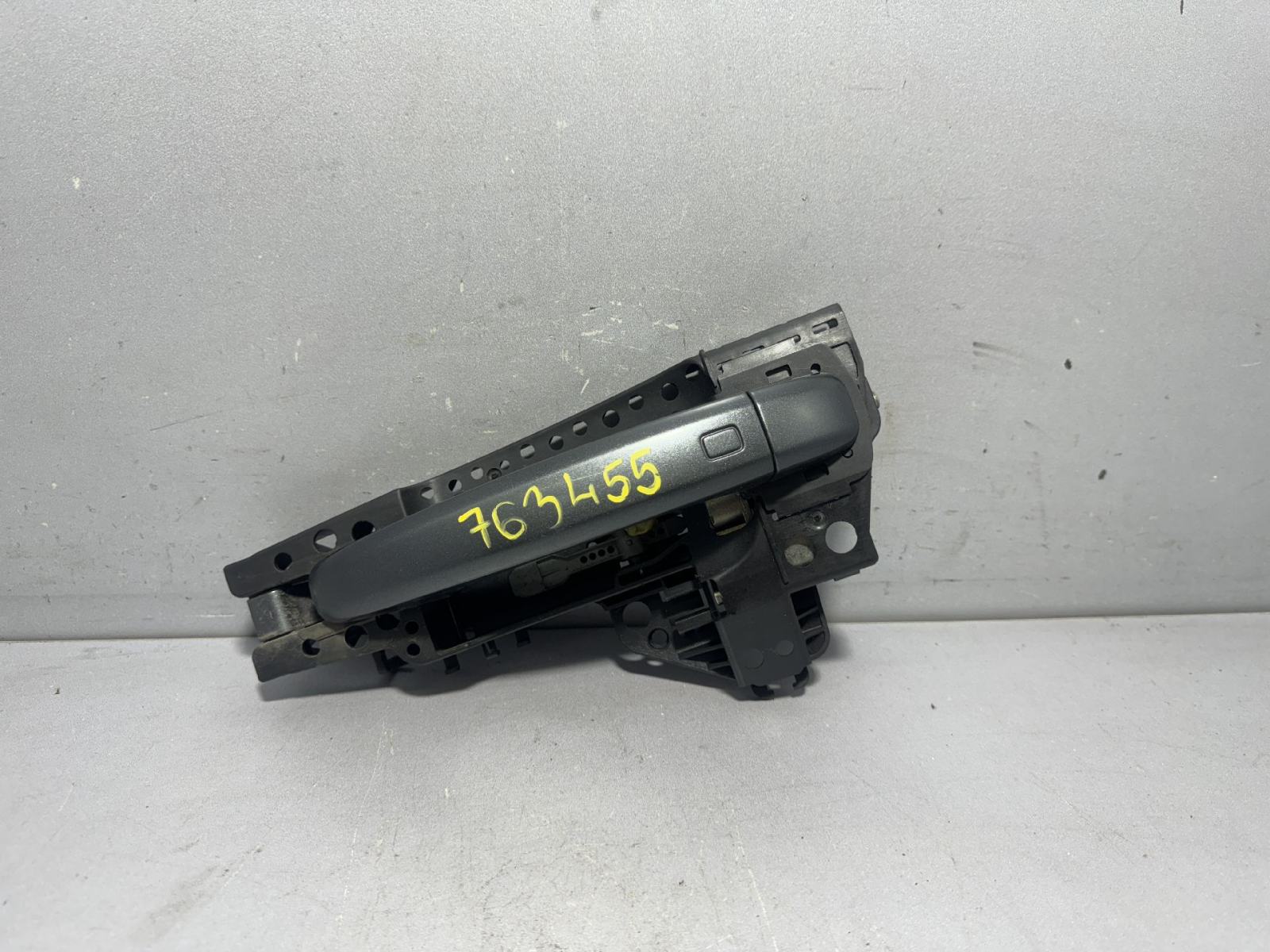 RUCKA VRATA AUDI A4 (B8) > 12-15 8T0837885B Z-L