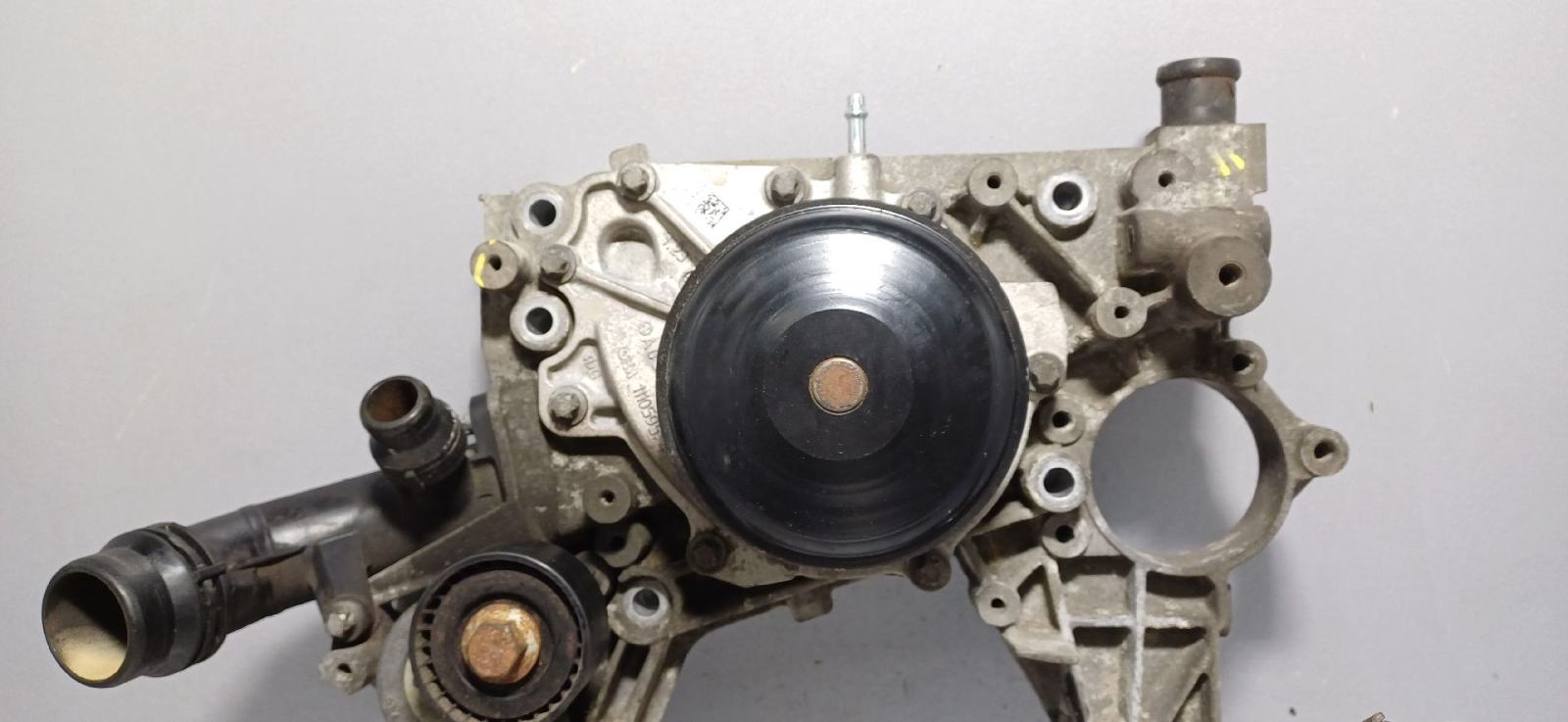 PUMPA VODE MERCEDES C KLASA (W205/S205) > 14-18 A6512001302