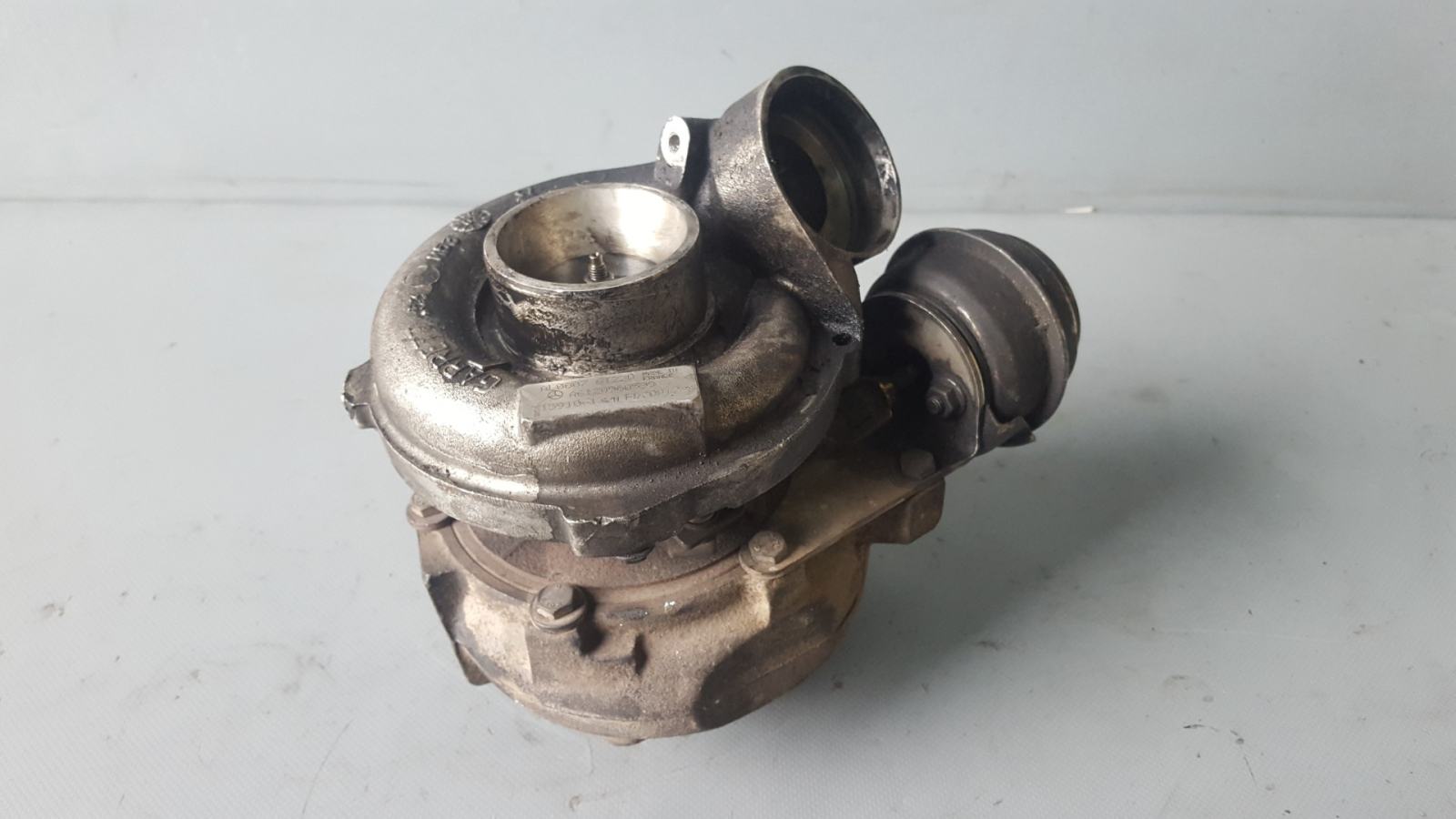 TURBINA MERCEDES E KLASA (W210) > 99-02 A6120960599 A6120960599