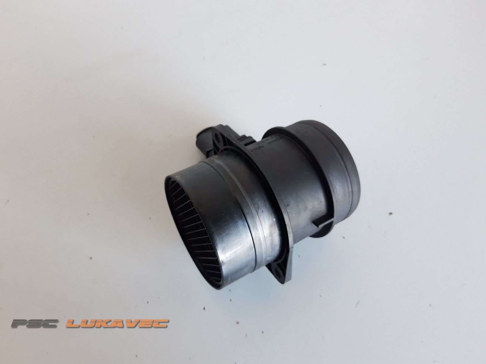 VW GOLF 6 MJERAČ PROTOKA ZRAKA 2.0 TDI 0281002735 03G906461C