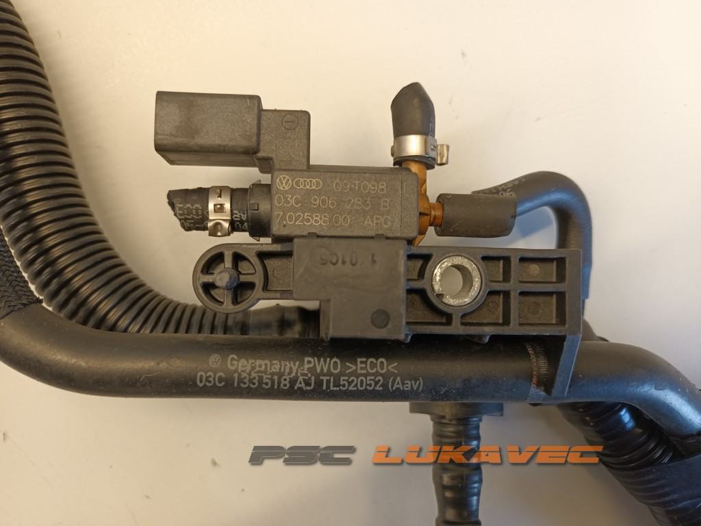VW GOLF 6 SENZOR PRITISKA 1.4 TSI 03C906283B