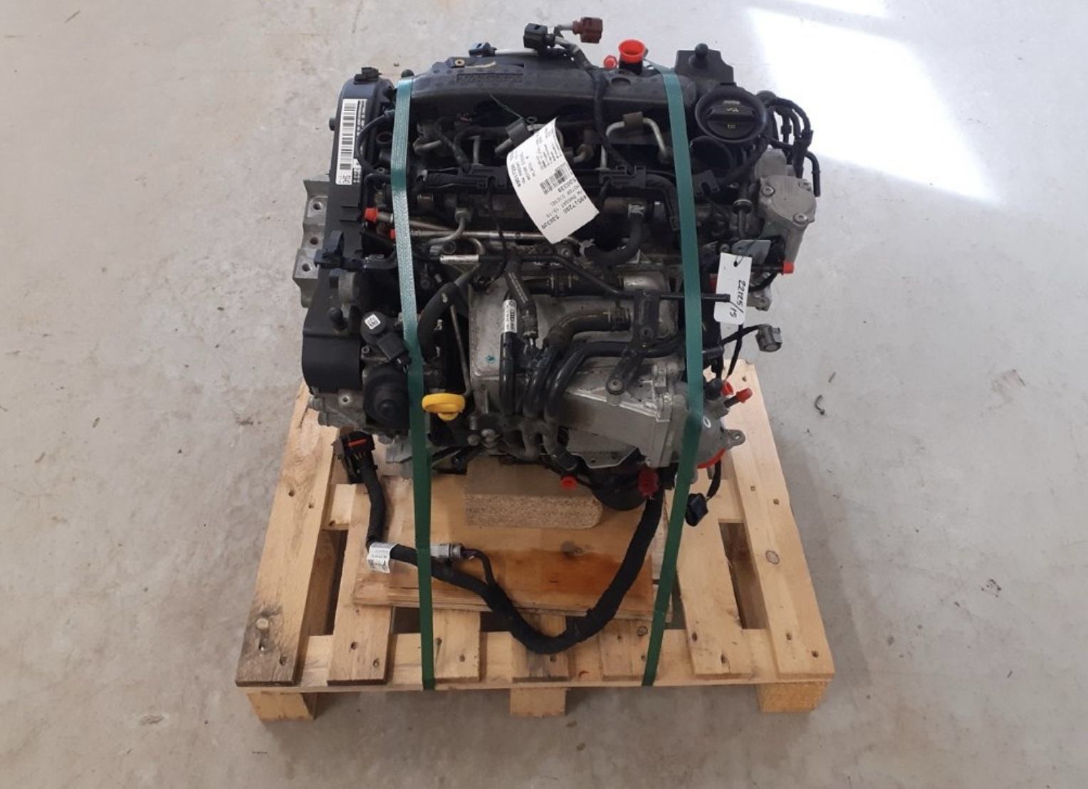 VW PASSAT 2.0 TDI Motor / Engine / Motor code: CFFB