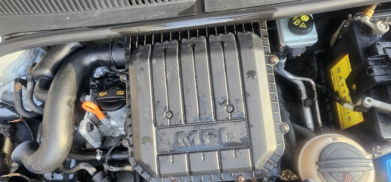 vw up 1.0 mpi motor mjenjač kompresor klime