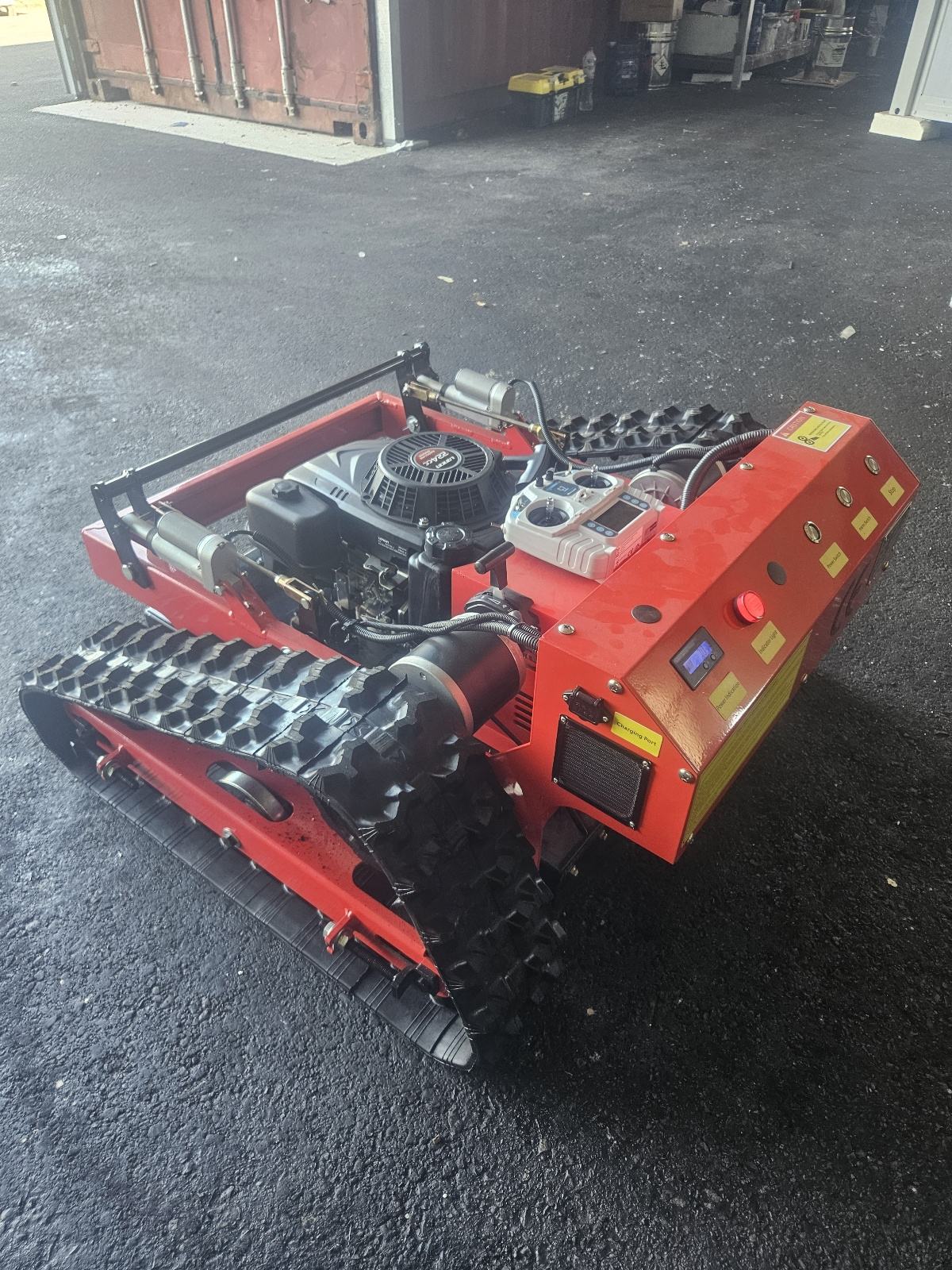 Kosilica robotska, benzinski motor 9.5ks, NOVA