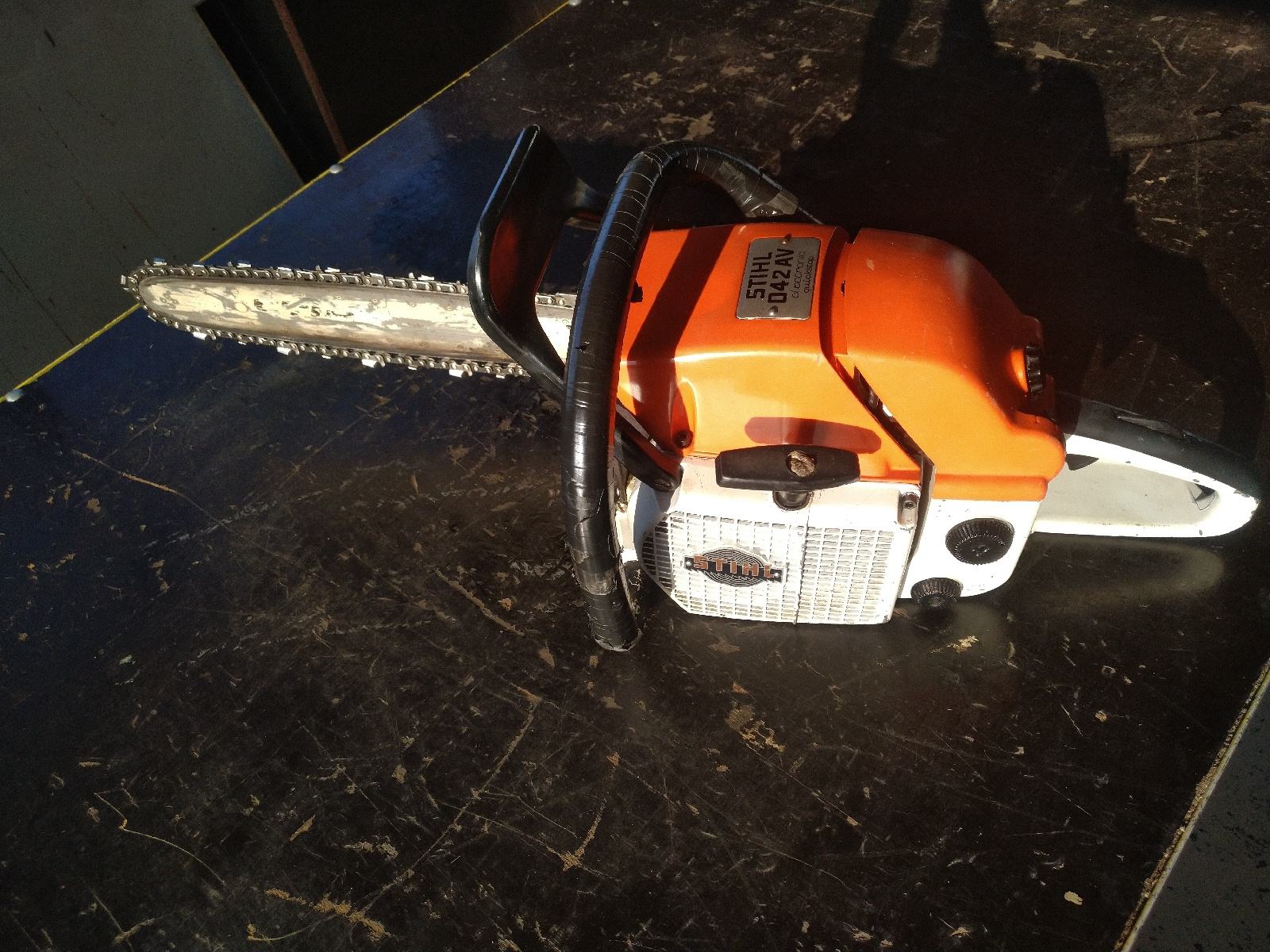 MOTORNA PILA STIHL 042