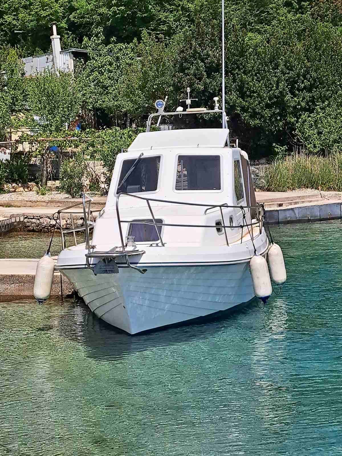 Adria 800