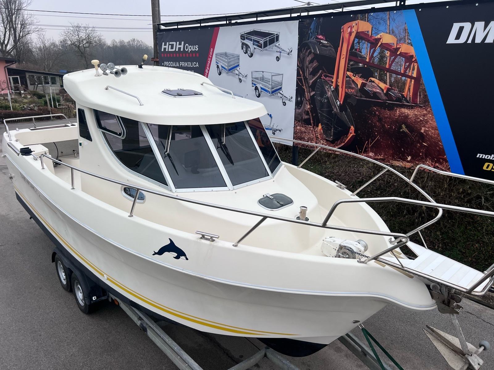 Arvor 25 Mercruiser 220 diesel