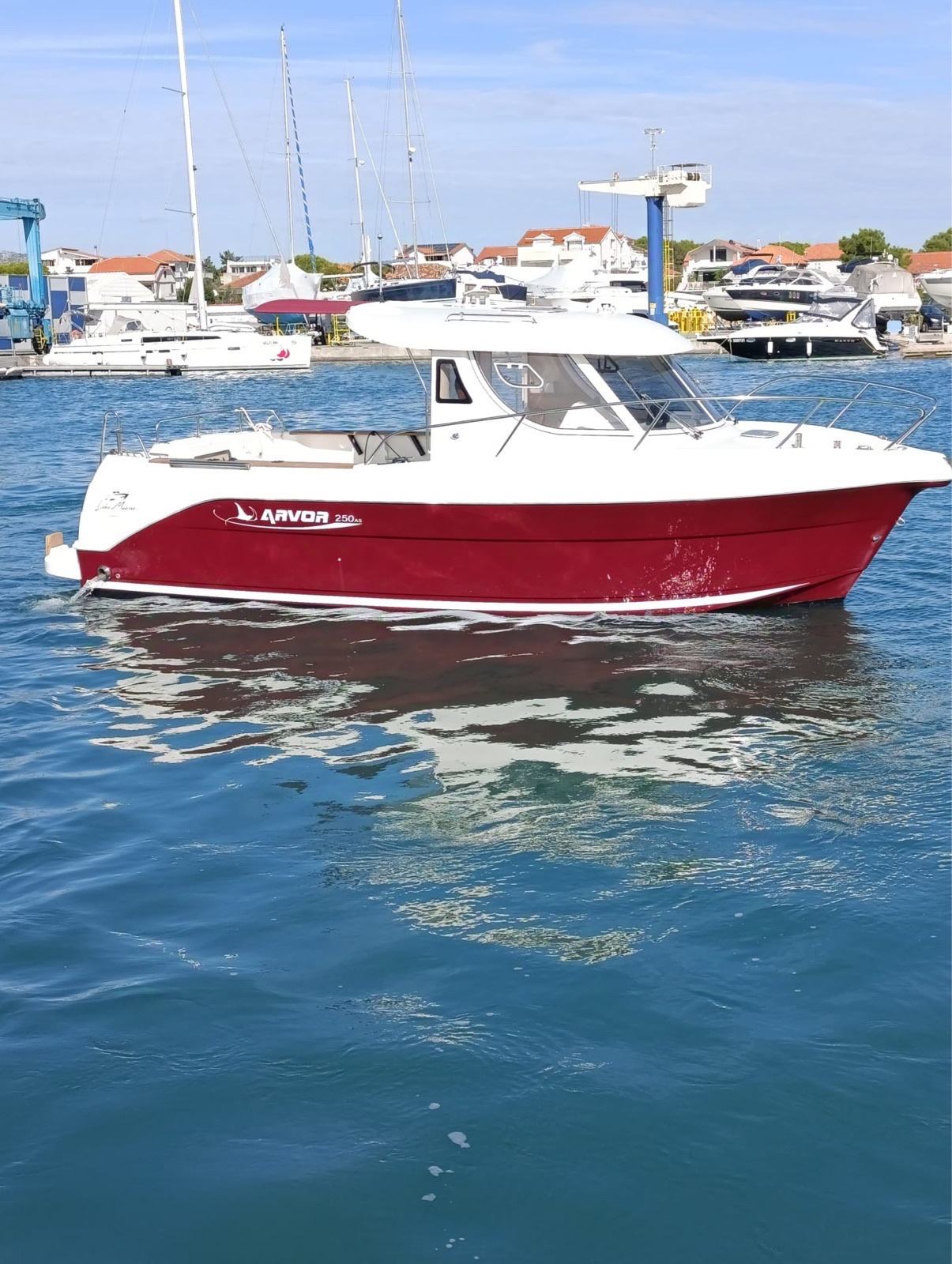 Arvor 250 as