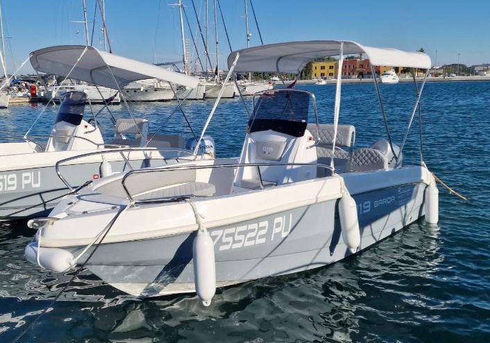 BARQA Q19 (siva) | HONDA 40/60ks | 21.999,00 EUR