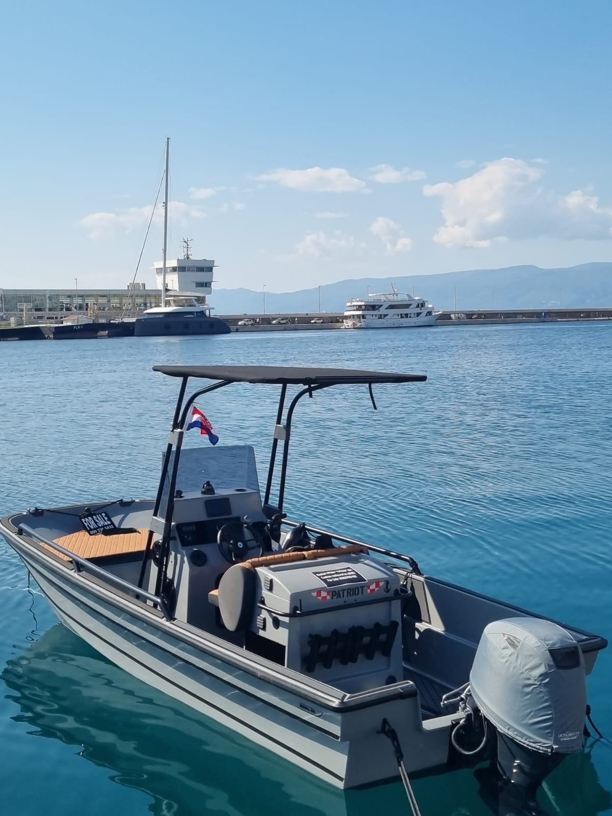 Boston Whaler Dory 17 CUSTOM 2025