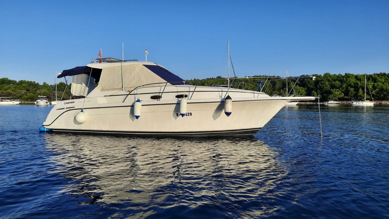 CARVER 280**Motori 2x 4.3 Mercruiser V6