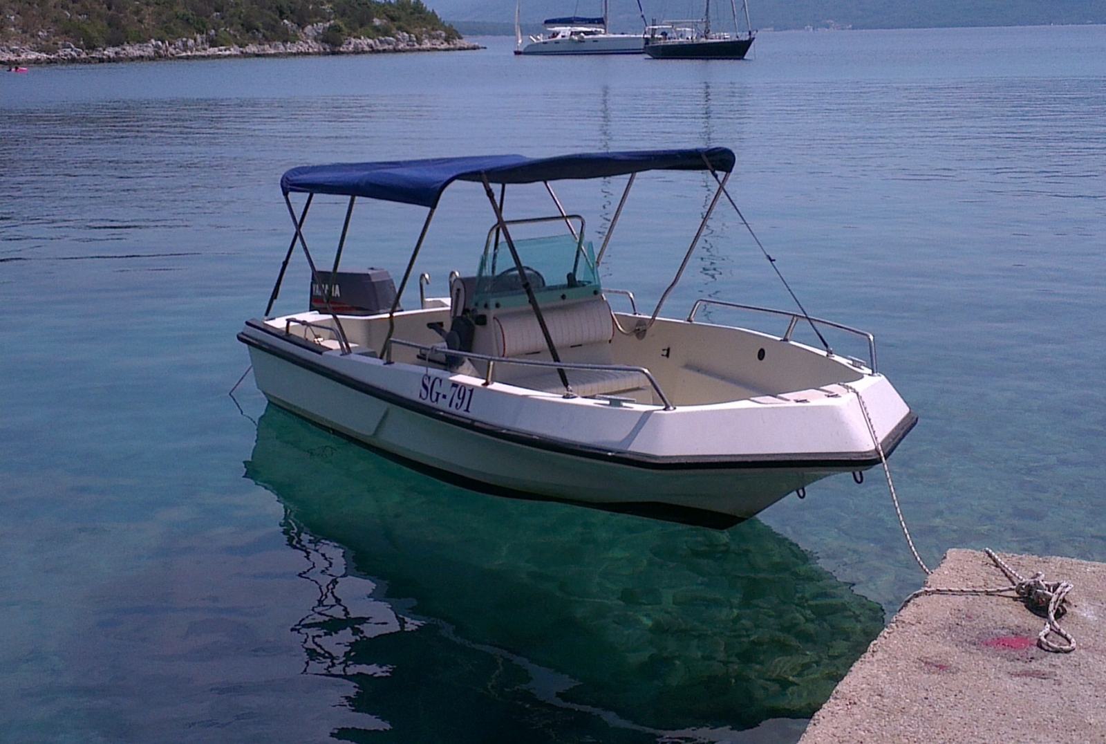 Gliser Elan 450f gliser sa Yamahom 50