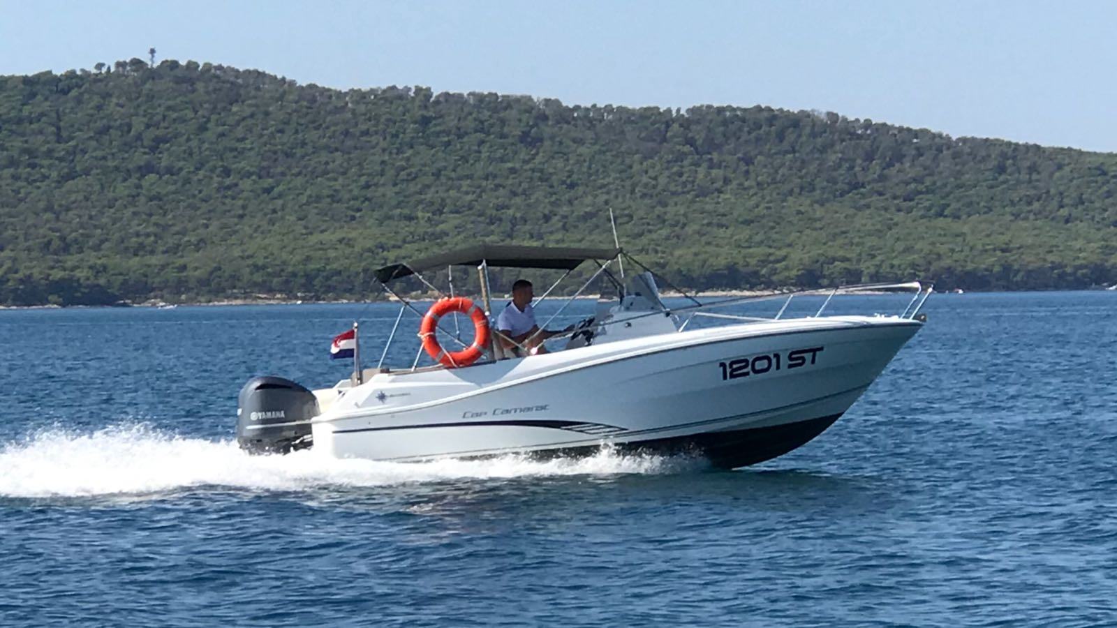 Gliser Cap Camarat 7.55CC