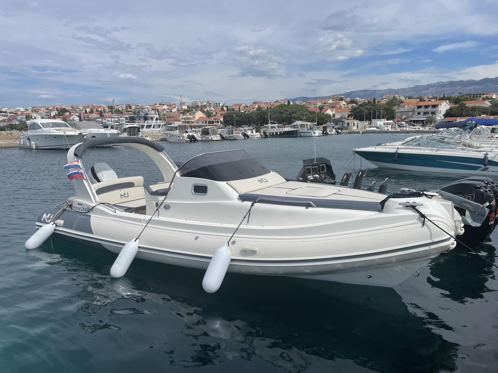 Nuova Jolly Prince 24 Cabin