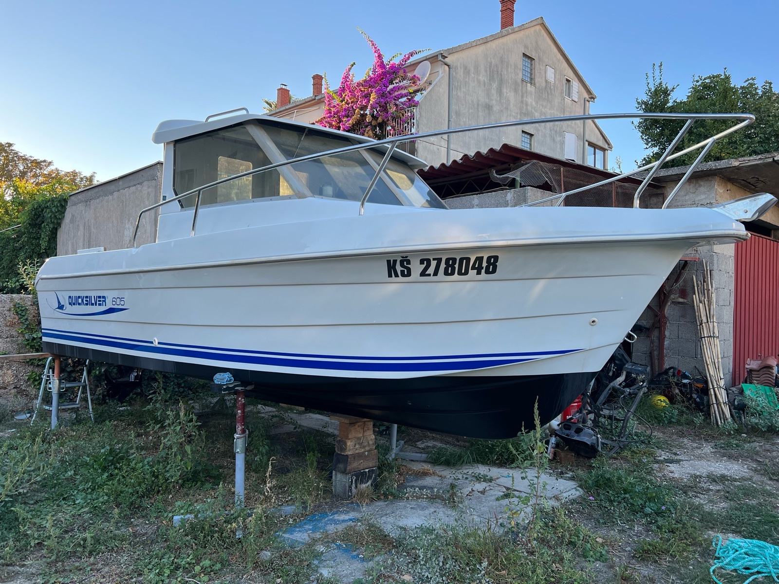 Quick Silver 605 Timonier