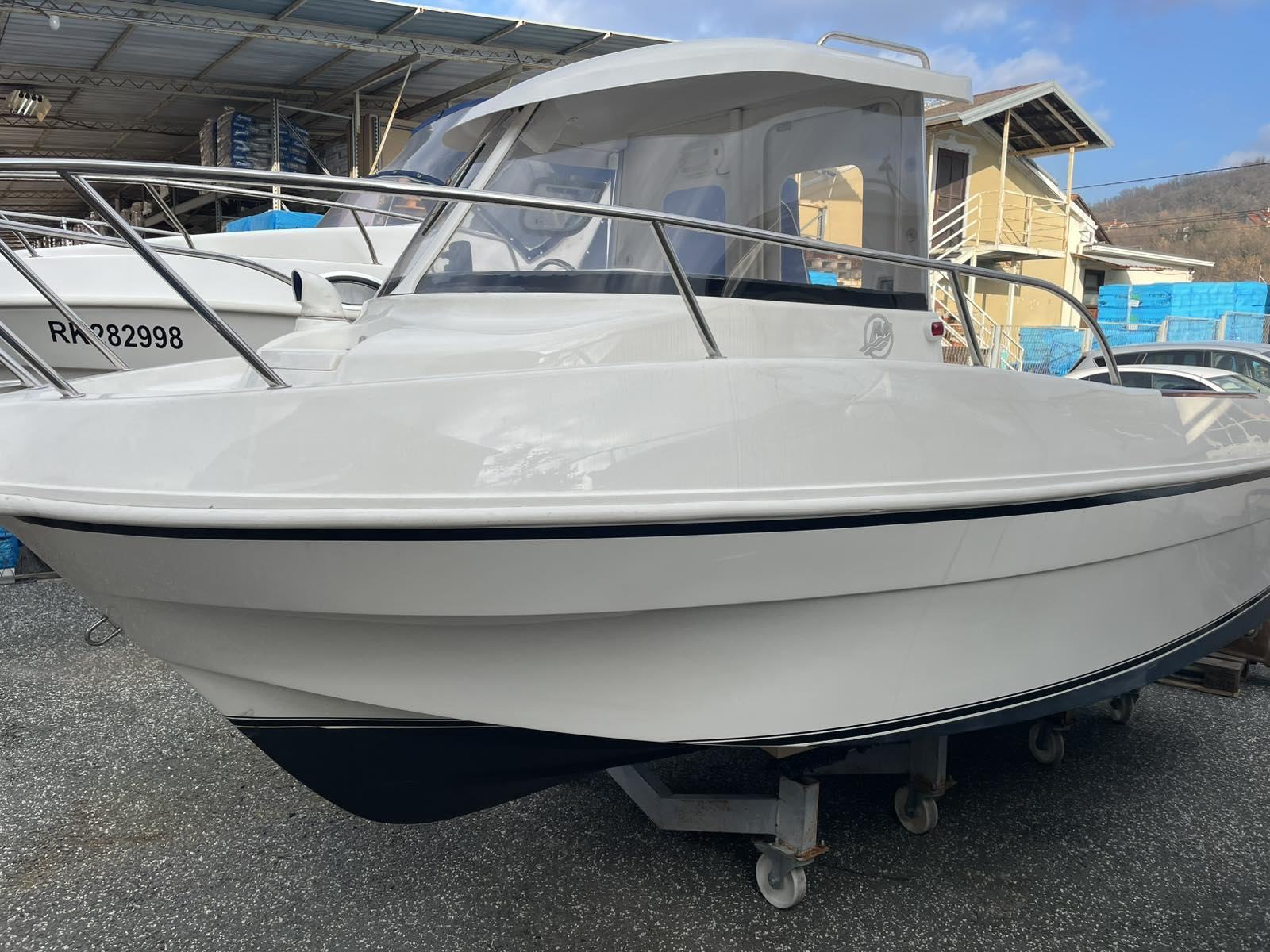 QUICKSILVER 500 PILOTHOUSE