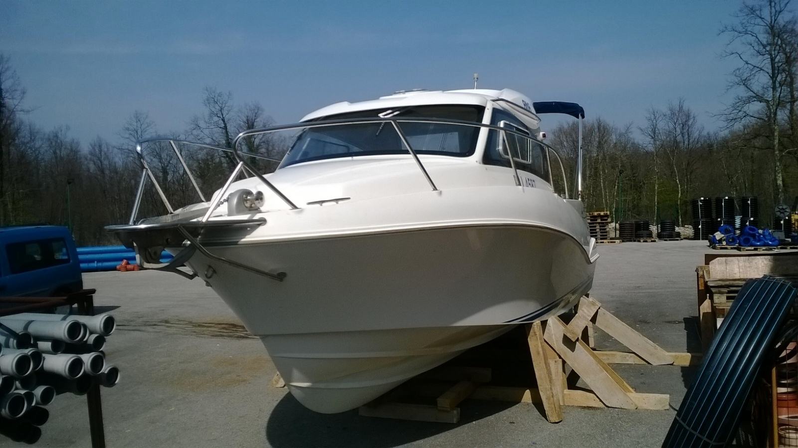 QUICKSILVER 640 Weekend + Mercury Verado 150 HITNO