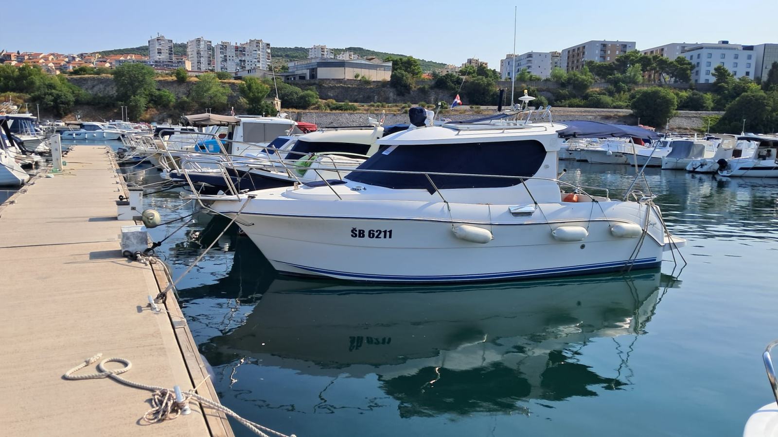 Quicksilver 700 Weekend