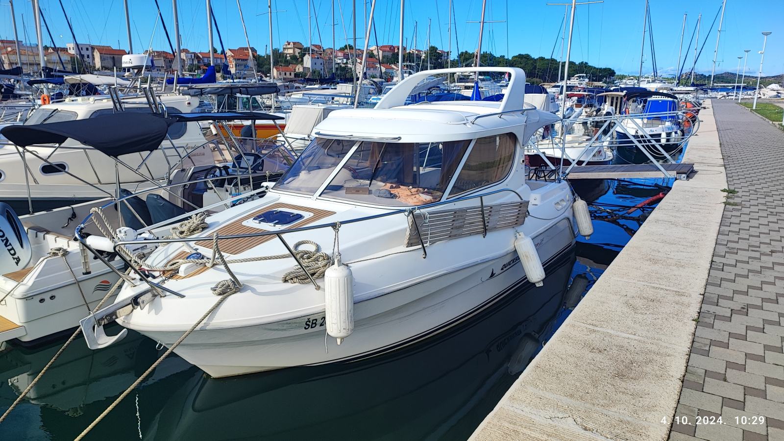 Quicksilver Weekend 750 prodaja