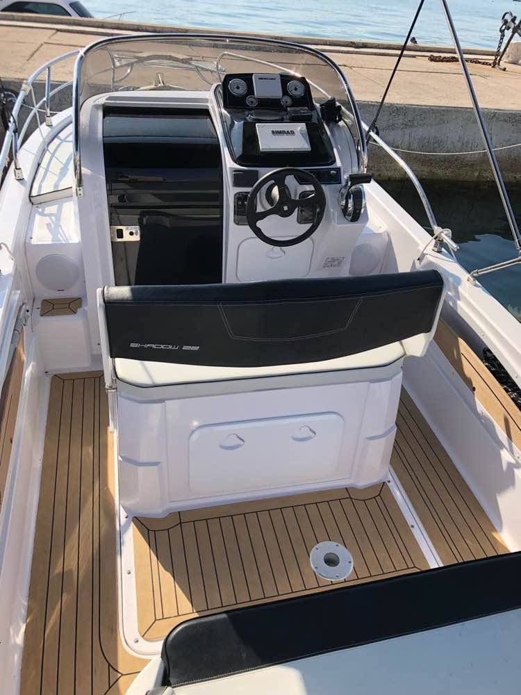 Ranieri Shadow 22 + Mercury 225 KS, novo, full oprema