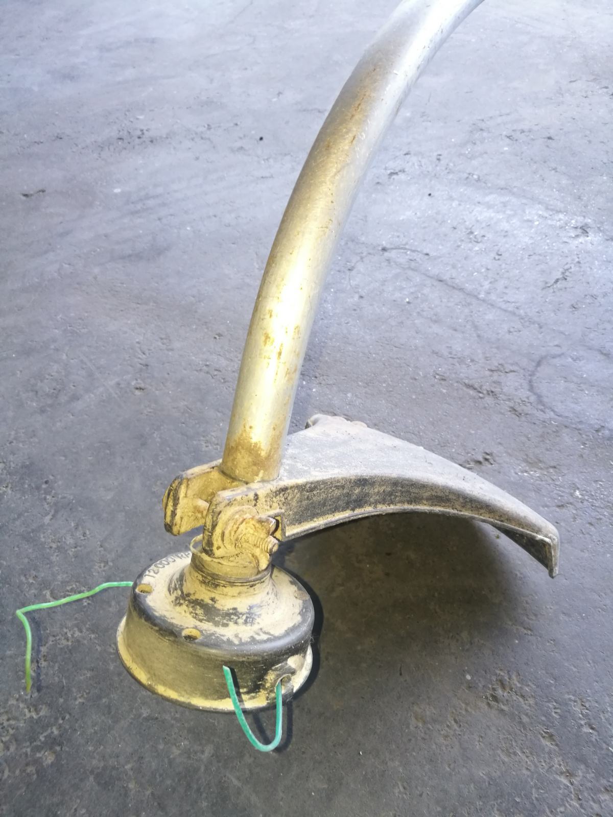 Trimer Homelite F2020