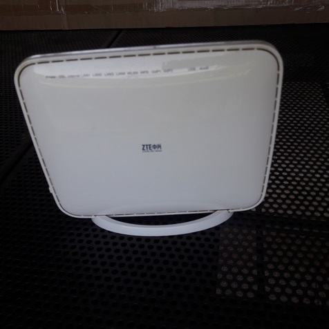 Router ruter wifi mrežni ZTE ZXDSL 931, VDSL/ADSL