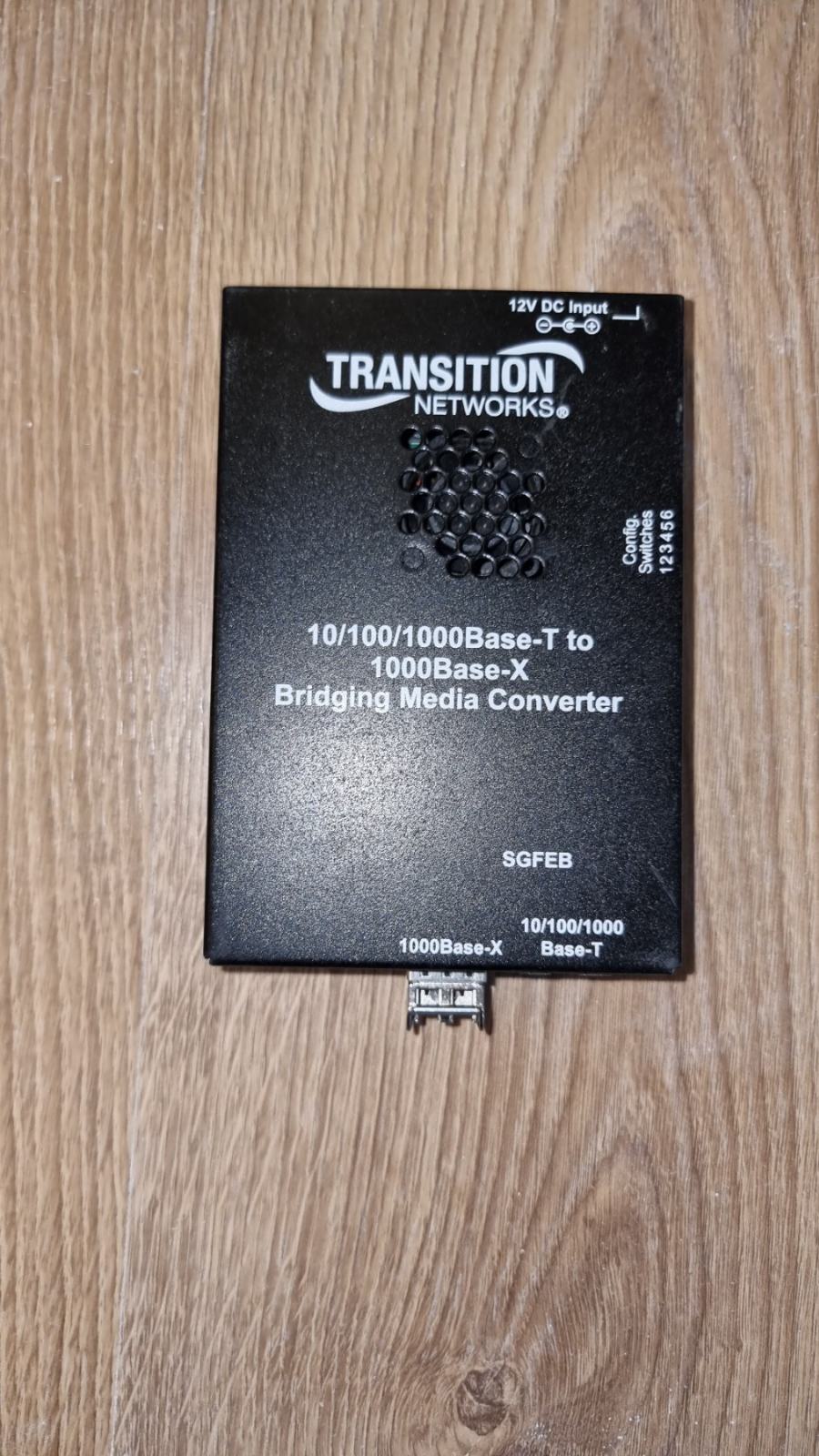 SGFEB1040-120 10/100/1000Base-T to 1000Base-X. (2 komada)