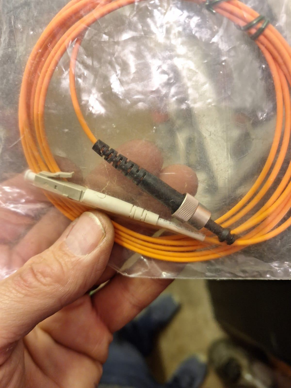 Optički prespojni kabel, LC/FC, 2.0m