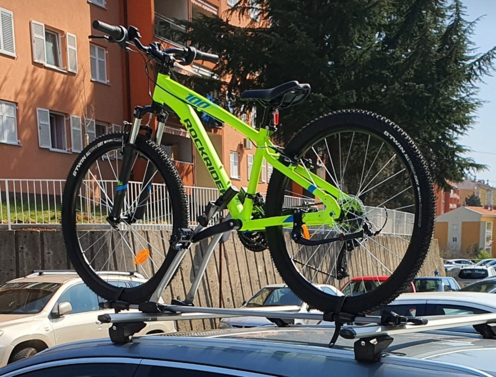 Bicikl Rockrider ST-100 26 inch žuti