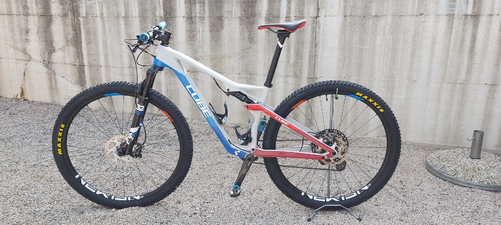 CUBE AMS 100 C68 SL TEAMLINE