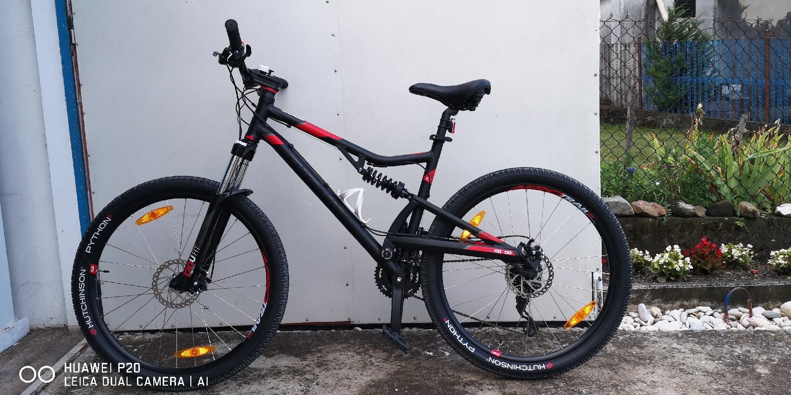 Full suspension