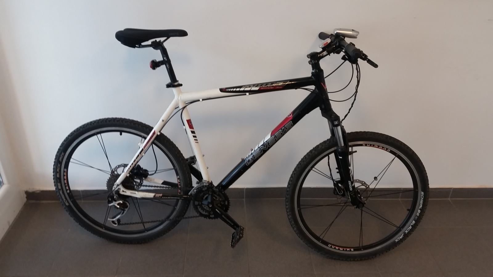 Genesis Sigma full custom