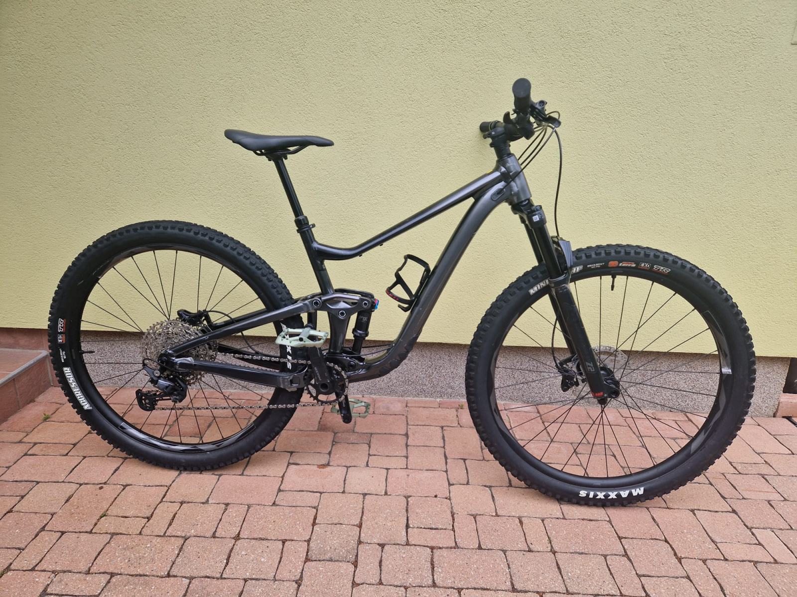 GIANT TRANCE 29 2 METALLIC BLACK 2022 Fully