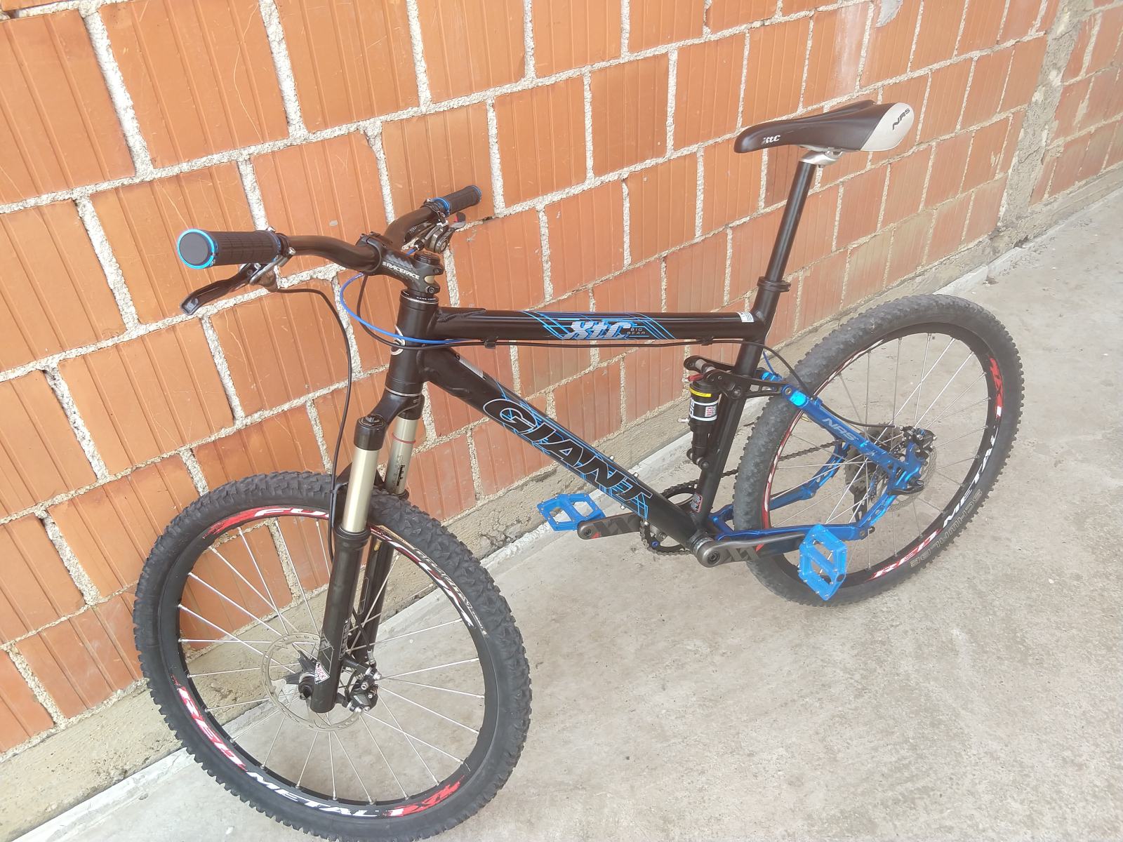 GIANT XTC BIG BEAR, RED METAL 1XL, SRAM XX, ELIXIR CR, REBA