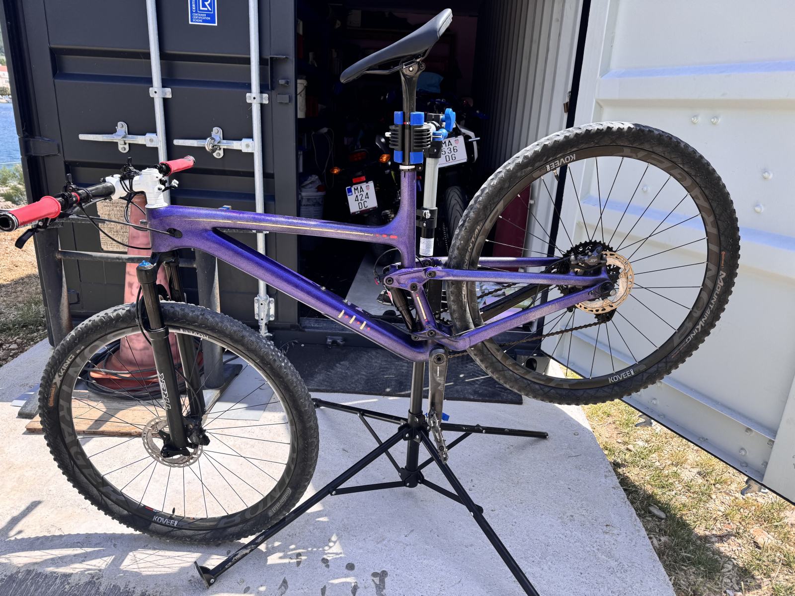 Full suspension xc trek top fuel 9.8sl