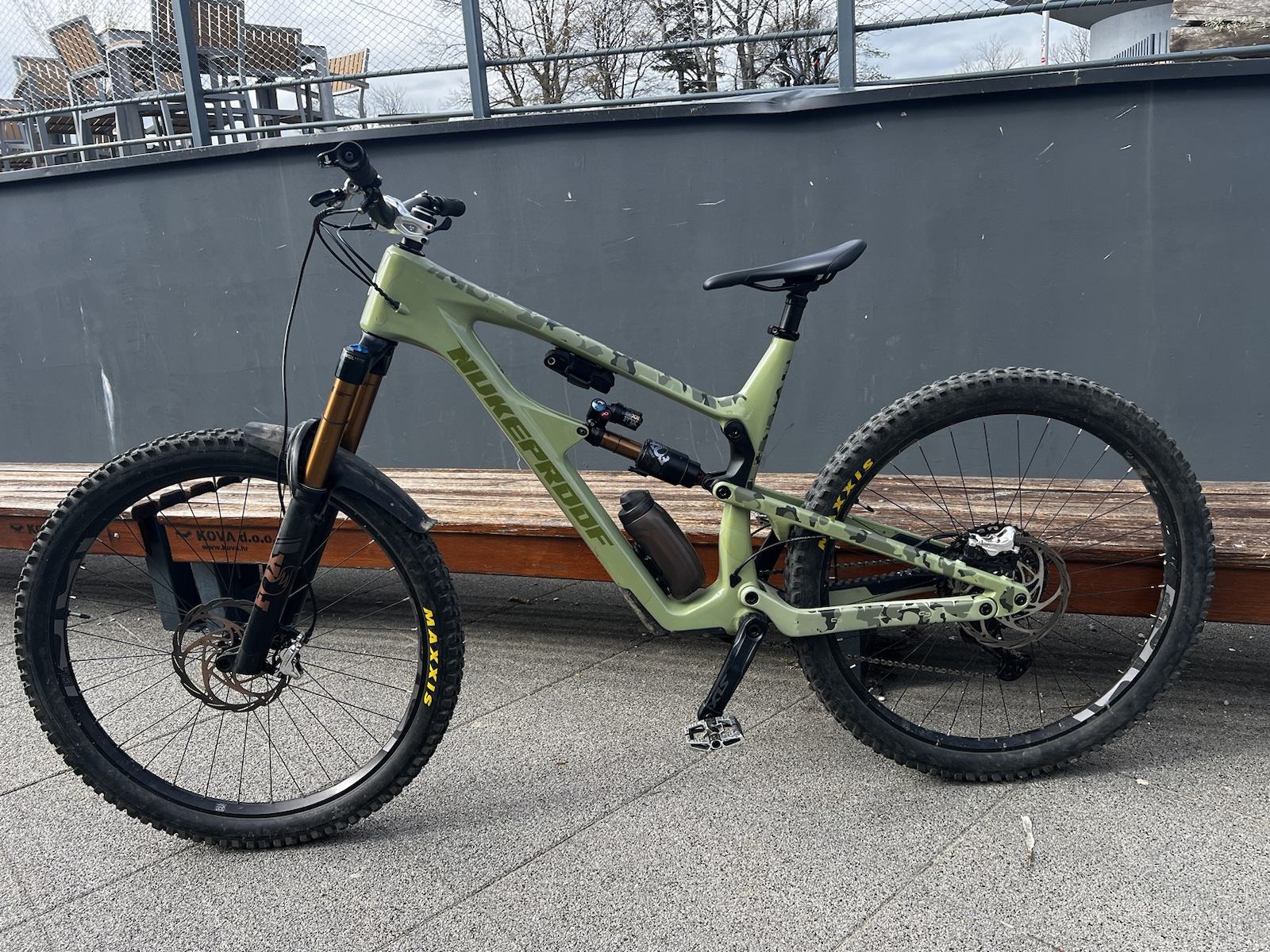 Nukeproof Mega 290 Carbon XXL