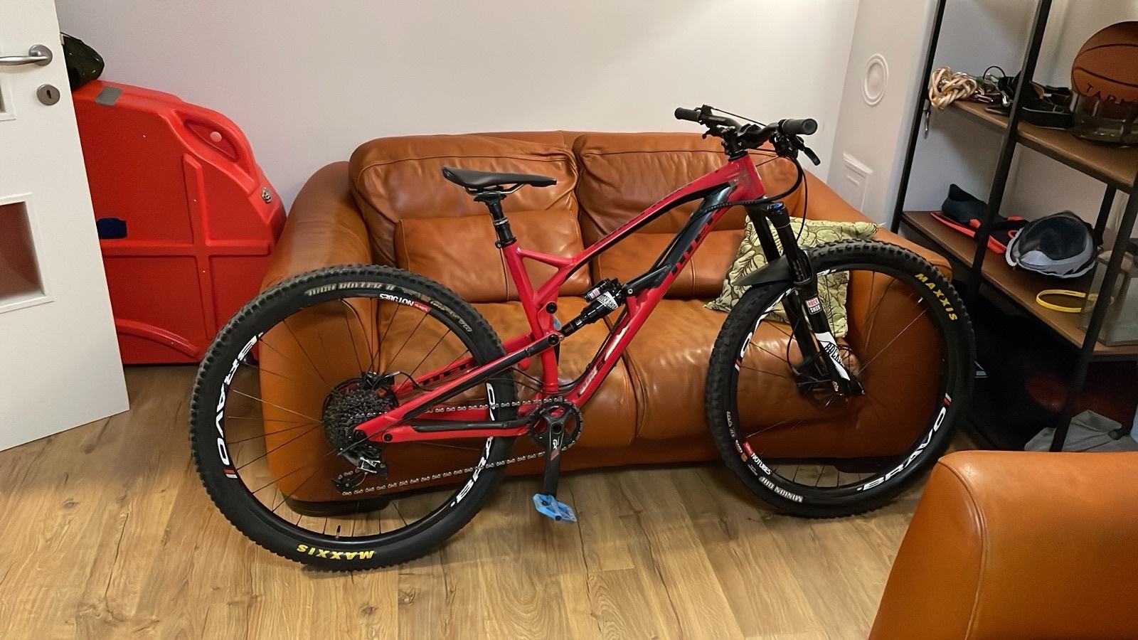 Nukeproof mega mtb bicikli