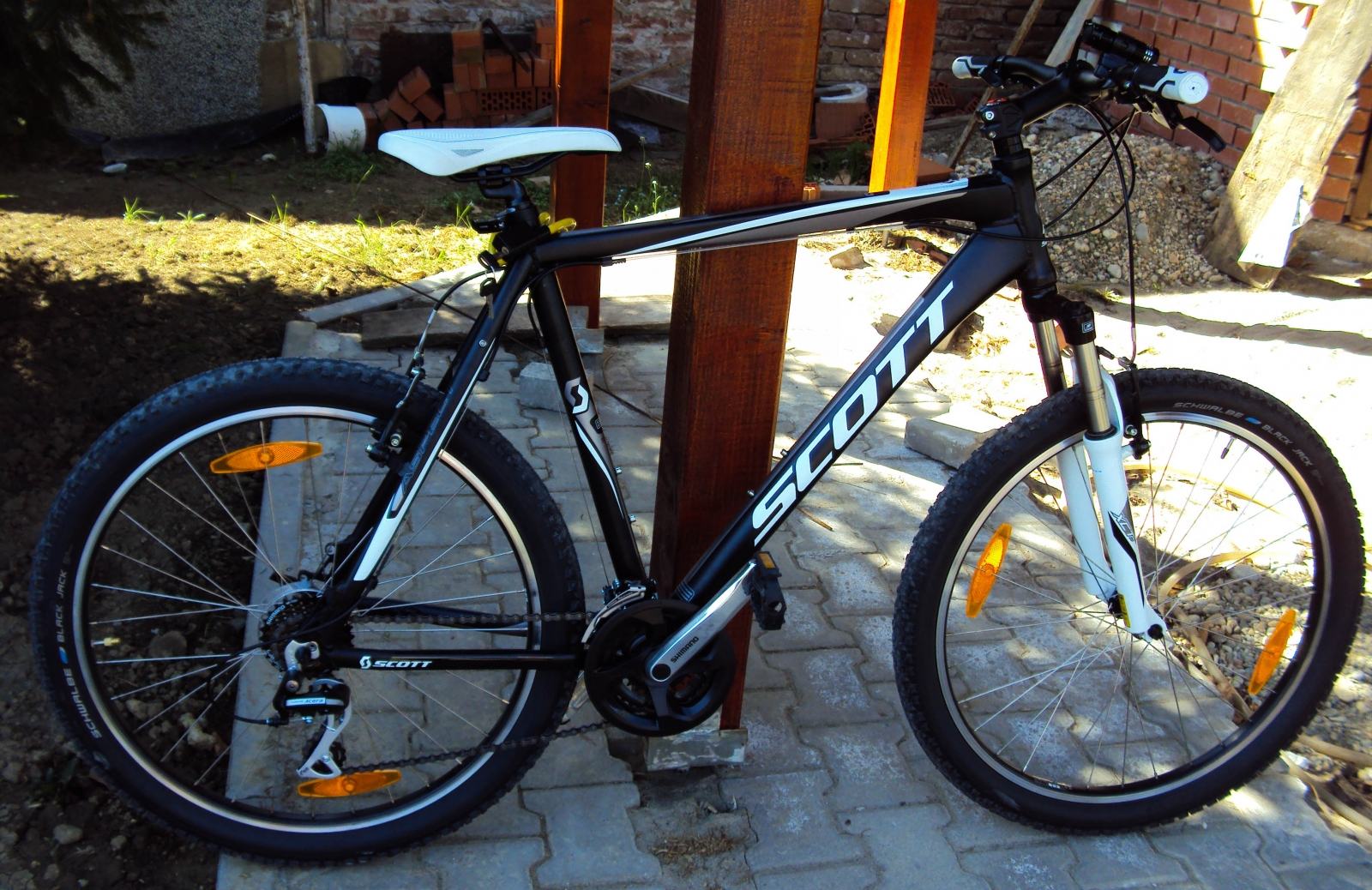 Scott aspect 60