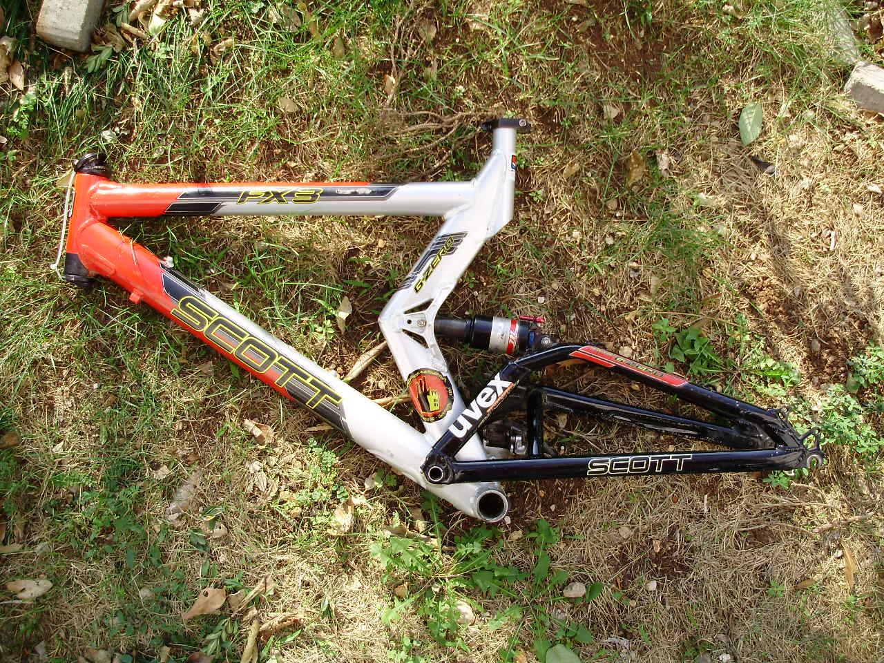 RAMA FS SCOTT G-ZERO FX3 hitno