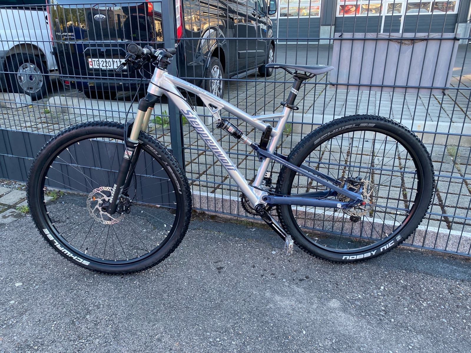 Full suspension Steppenwolf ko nov, 9,8/10.