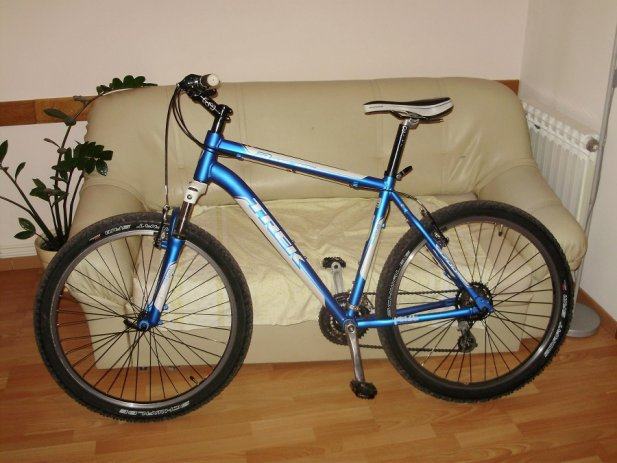 Trek 3700 (2009)