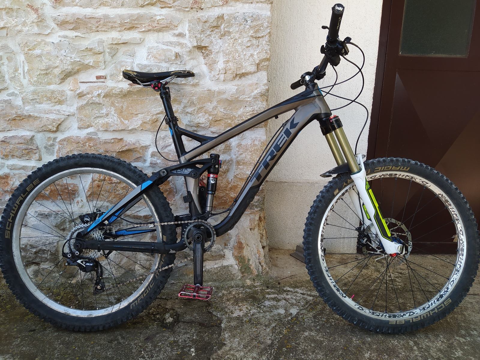 Trek Slash 7