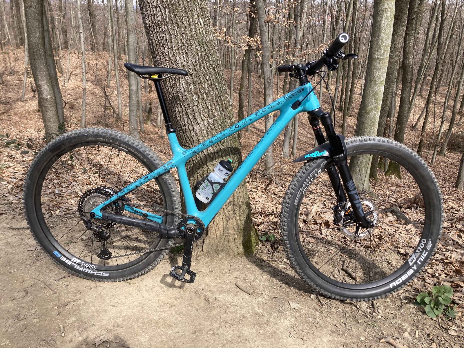 Yeti ARC, Custom build, Carbon, Shimano XT M8100, RockShox Pike