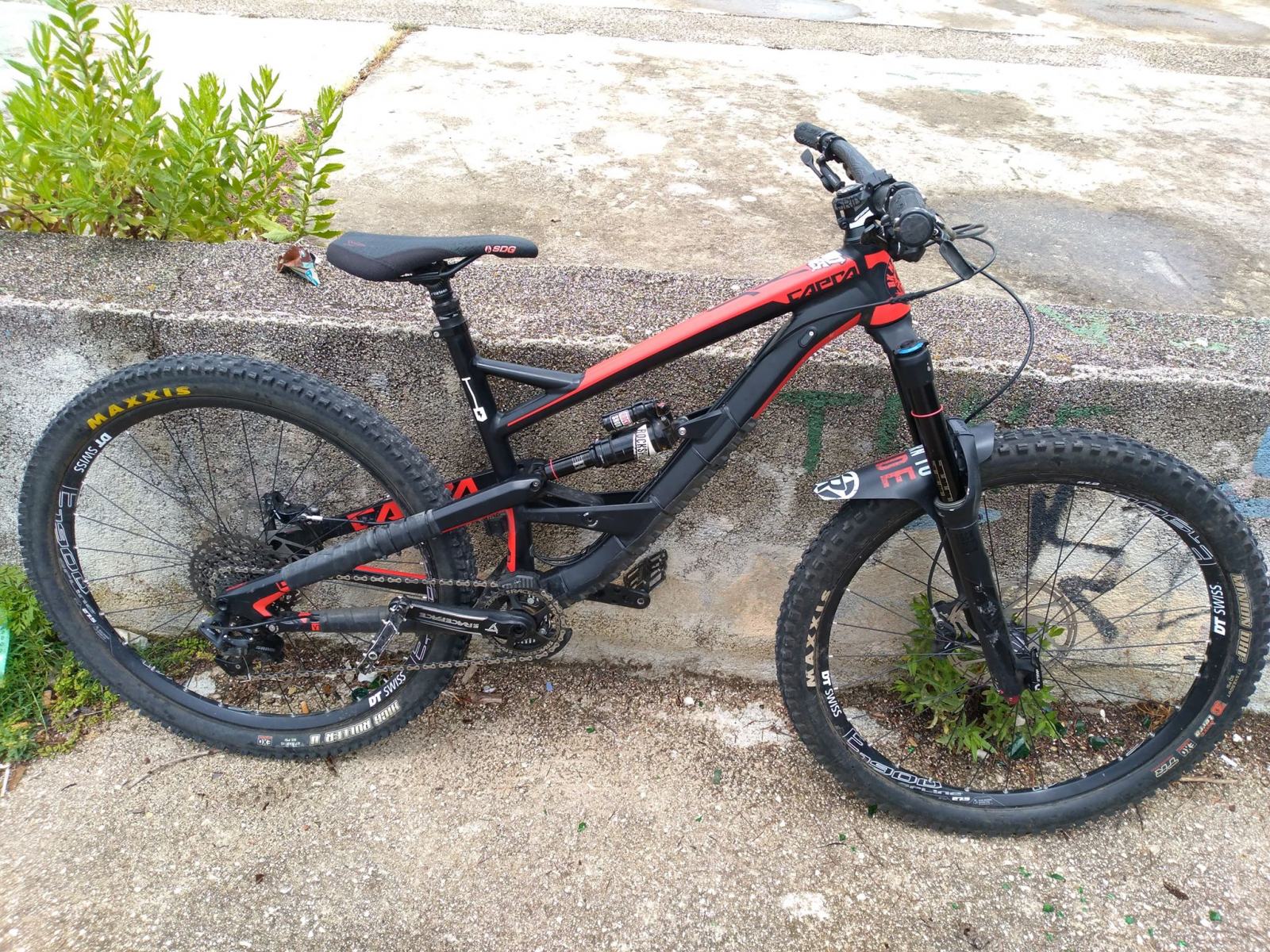 YT Capra AL Comp 2017 M veličina