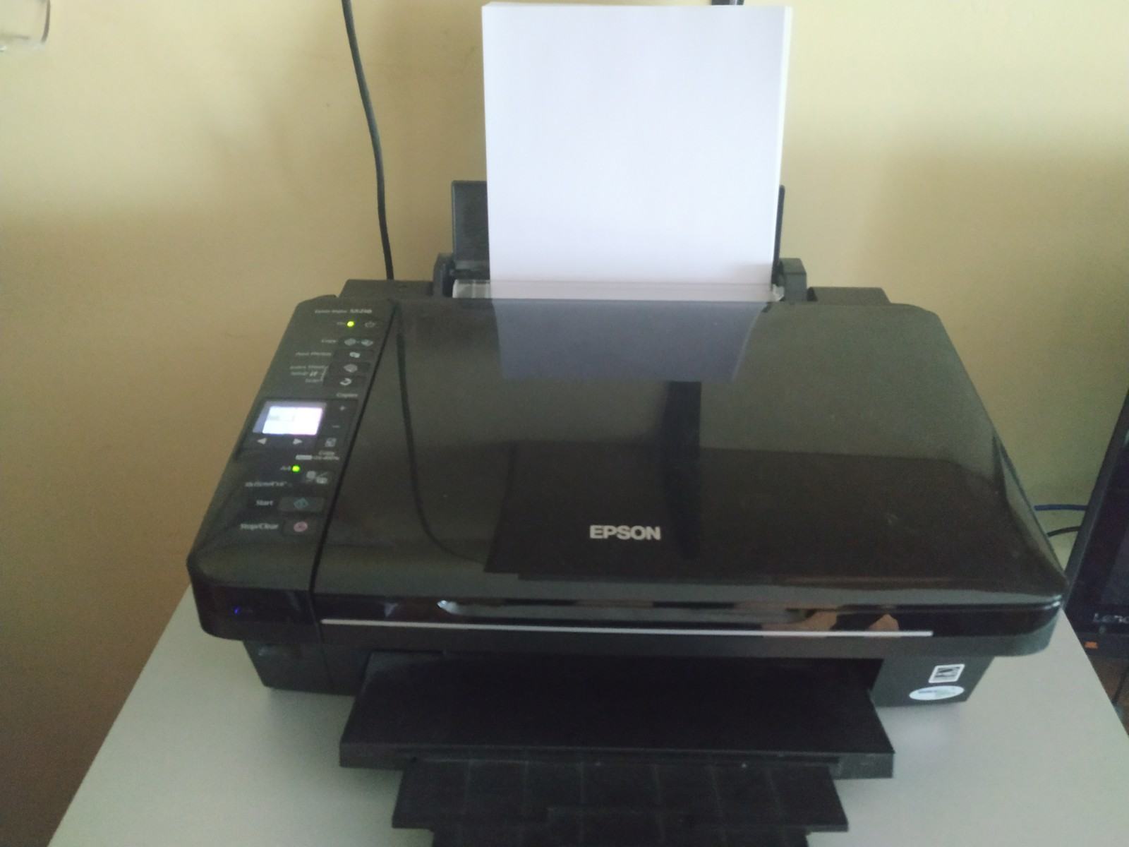 Epson Stylus SX218 multifukcijski printer + tinte na poklon