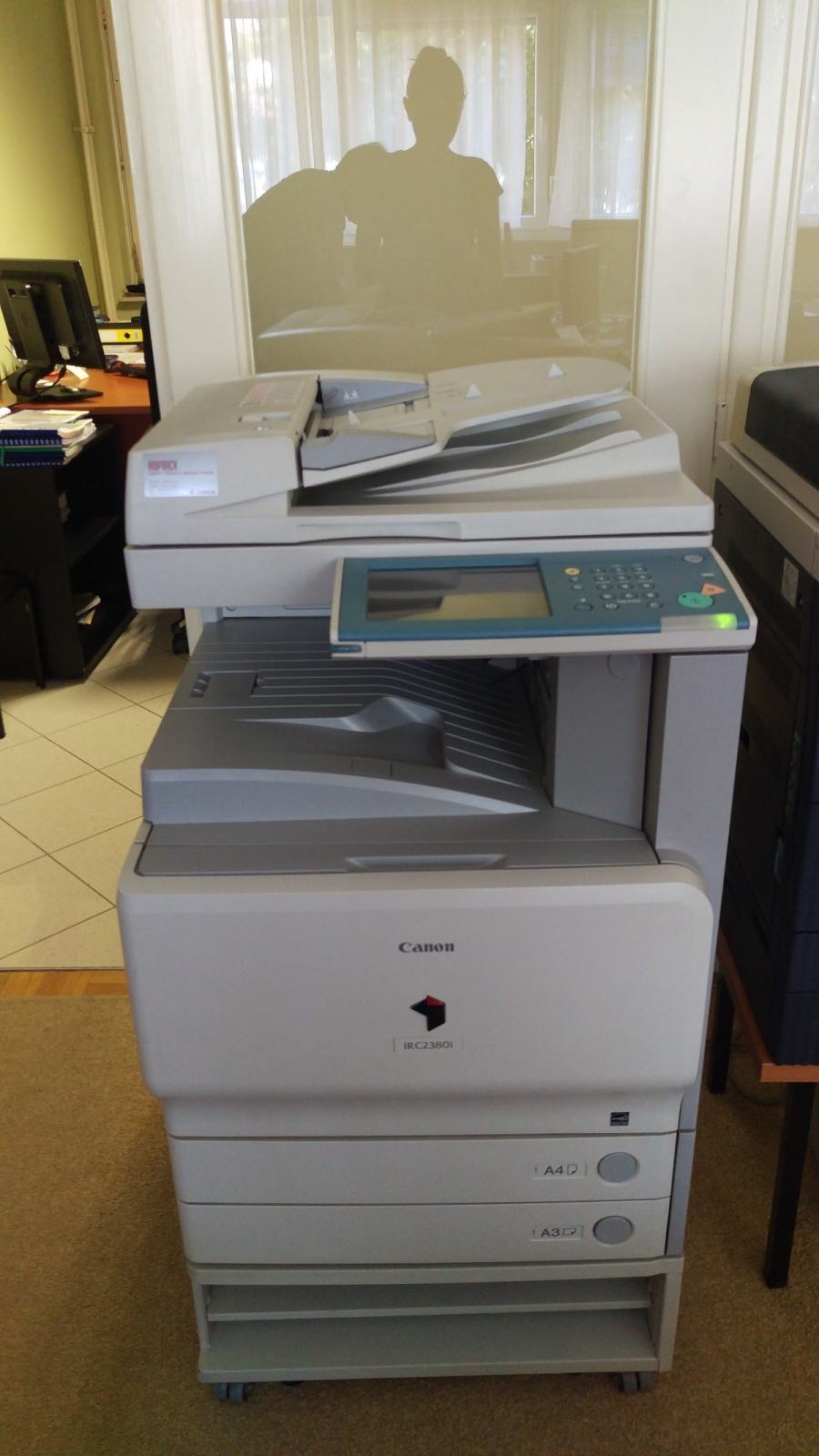 fotokopirka, mrežni printer i scaner Canon iRC2380i