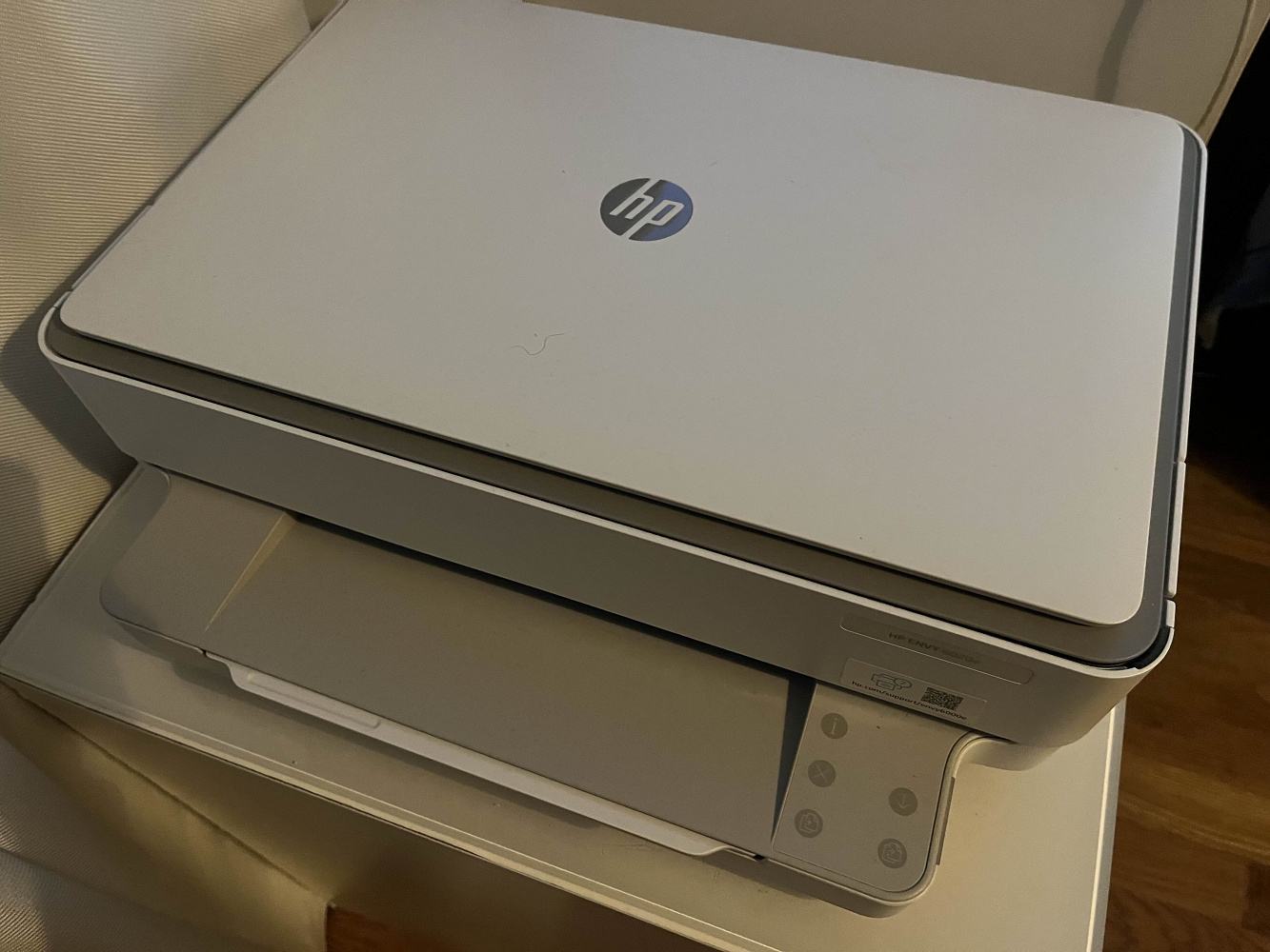 HP ENVY 6000 All-in-One Printer / Scanner