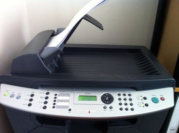 Lexmark x340 laserski visefunkcijski uređaj